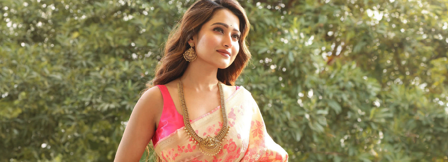 7 Ways to Style Temple Jewelry for Different Ethnic Looks - Tarinika